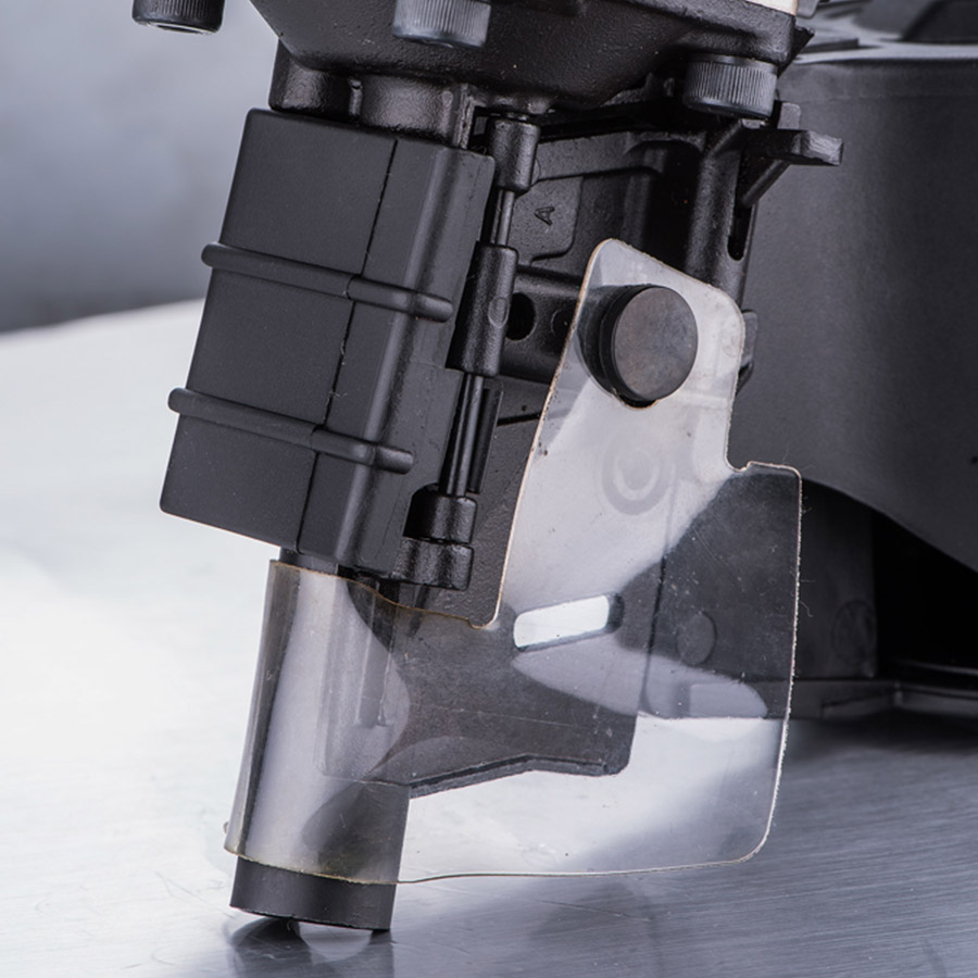 CN90 Pneumatic Coil Siding Nailer - KYA Fasteners